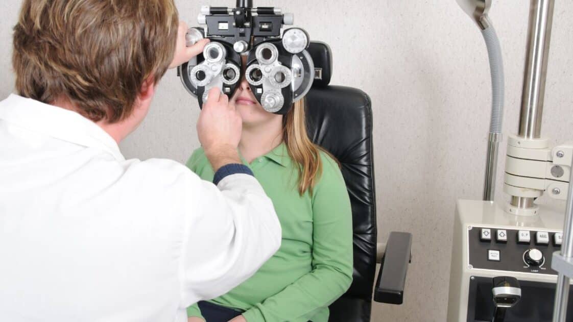What is an Eye Doctor Called? An Education Guide | Eye Pain Center